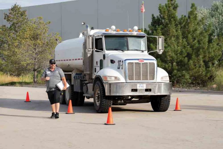 How Much Does It Cost To Get A CDL In Arizona ? A-Z Answer